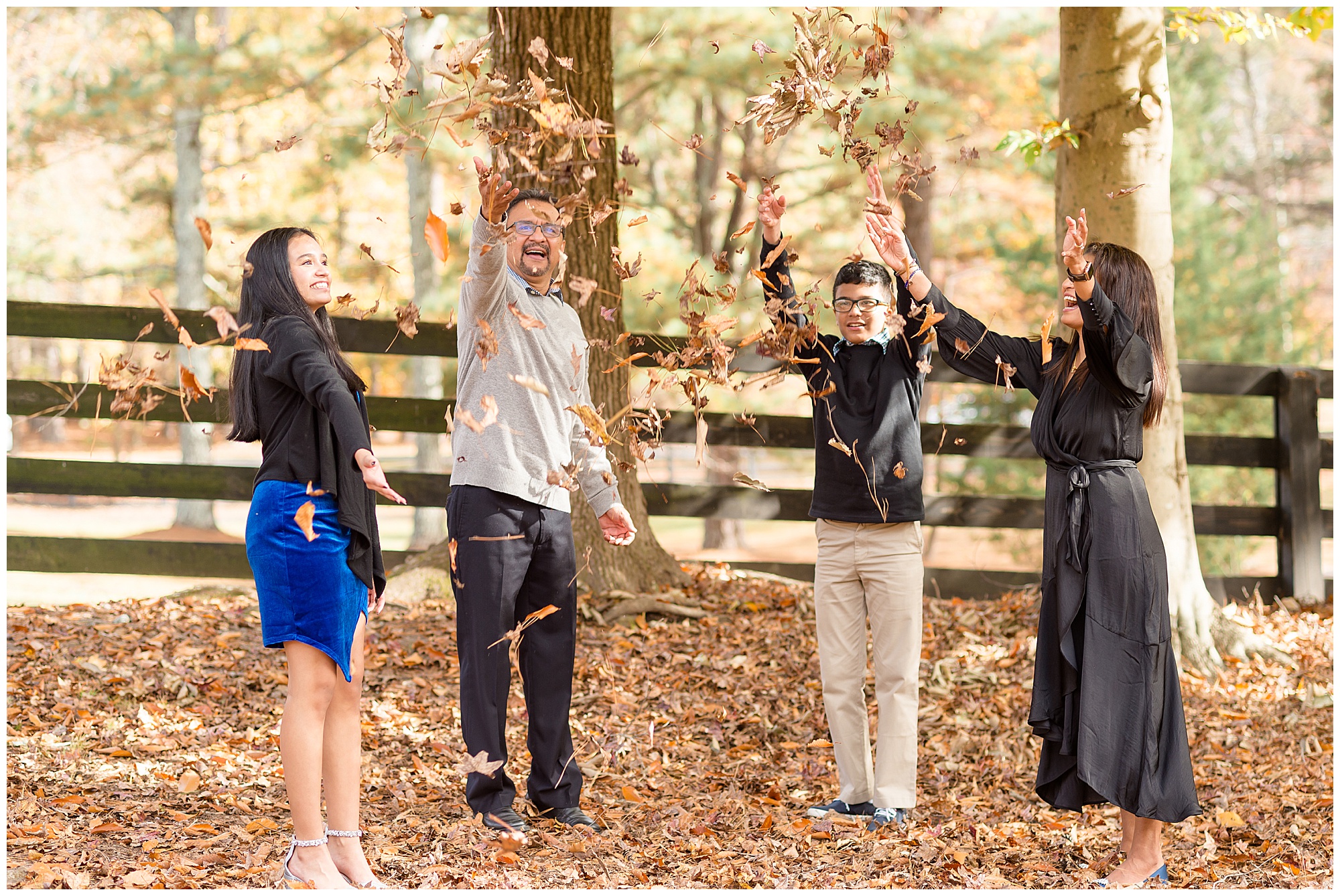 Sims Lake Park Fall Minis | Suwanee, GA | Photography Team