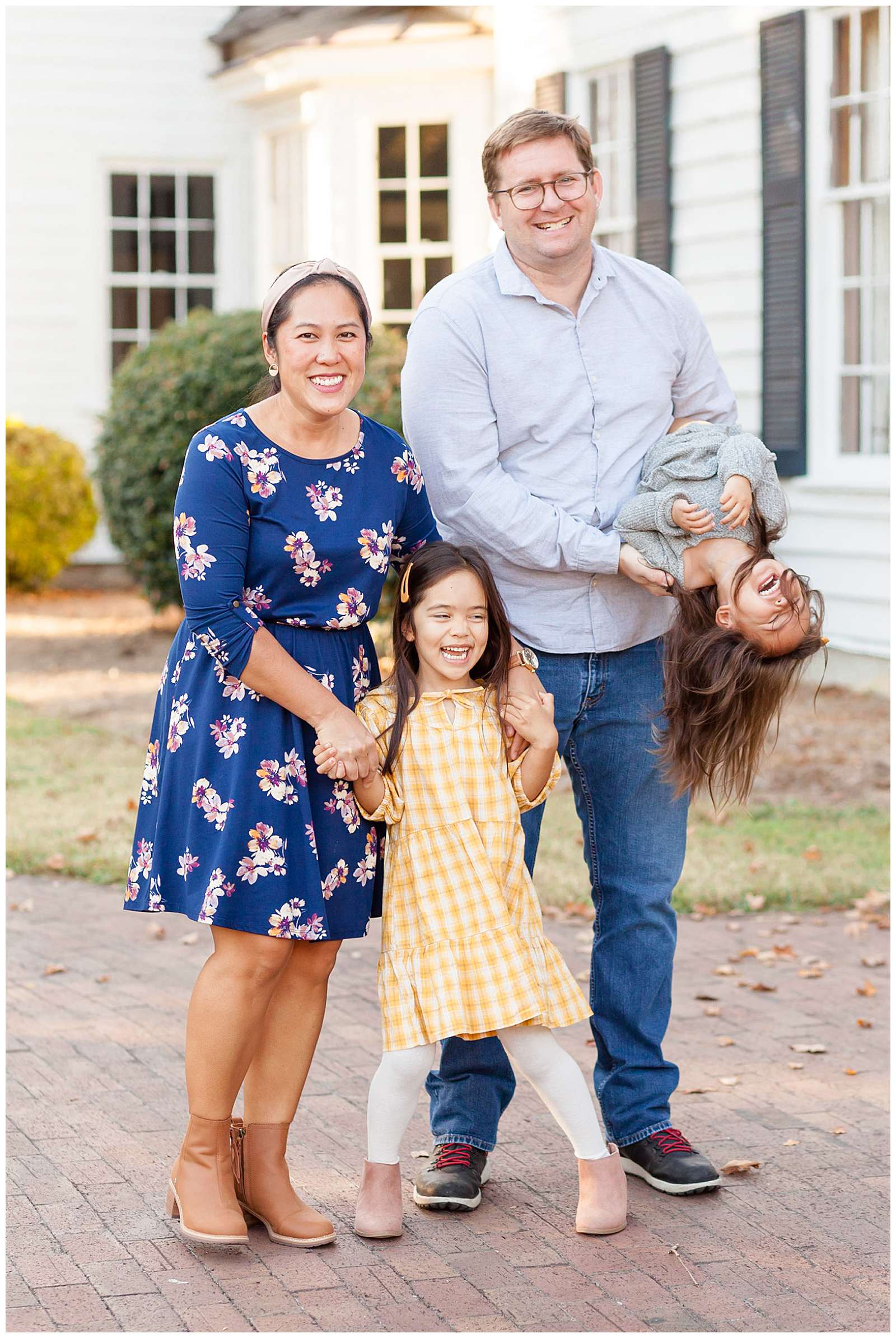 Raleigh Family Portraits at Oak View County Park in the Fall